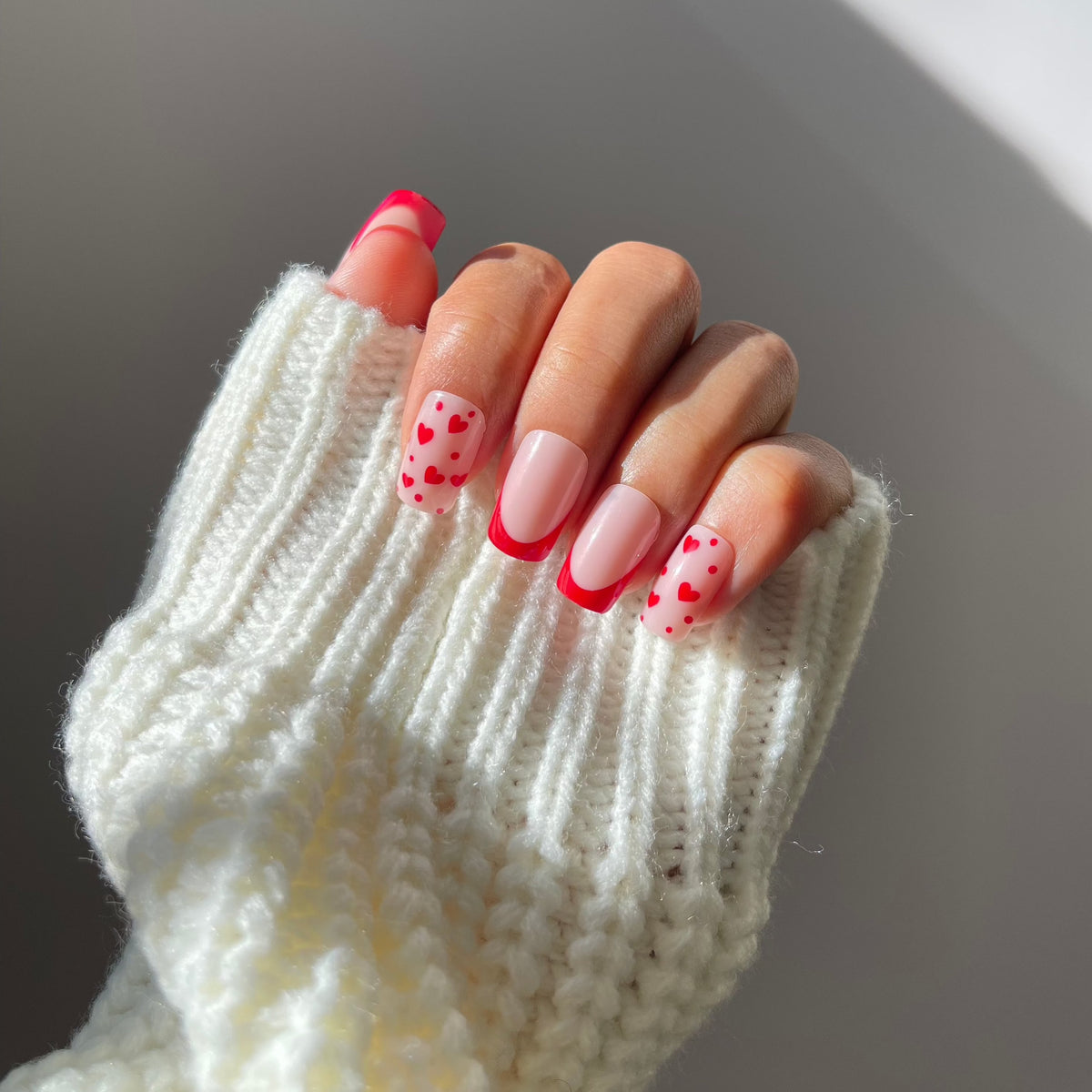 Esme Press-On Nails - Red French Tips – Jeauxette Beauty